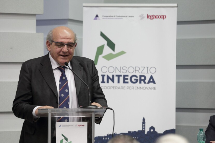 Il sindaco: «Matteucci un esempio». Il cordoglio per la morte dell'ex ...