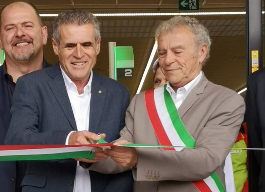 Ha aperto un nuovo Conad. E saranno i cittadini a scegliere cosa farne ...