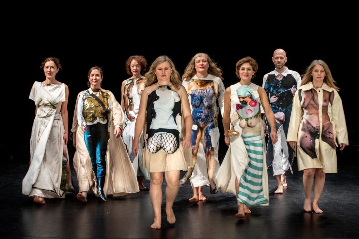 Teatro, festival Polis: il monologo collettivo con She She Pop