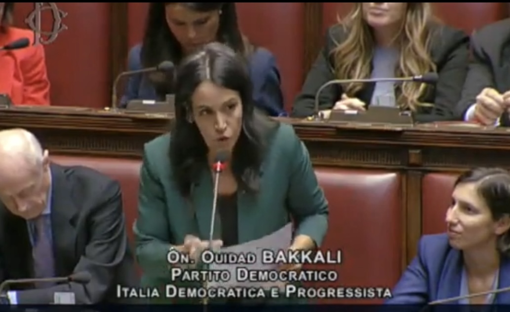 L'intervento in parlamento di Bakkali sulla cittadinanza diventa virale