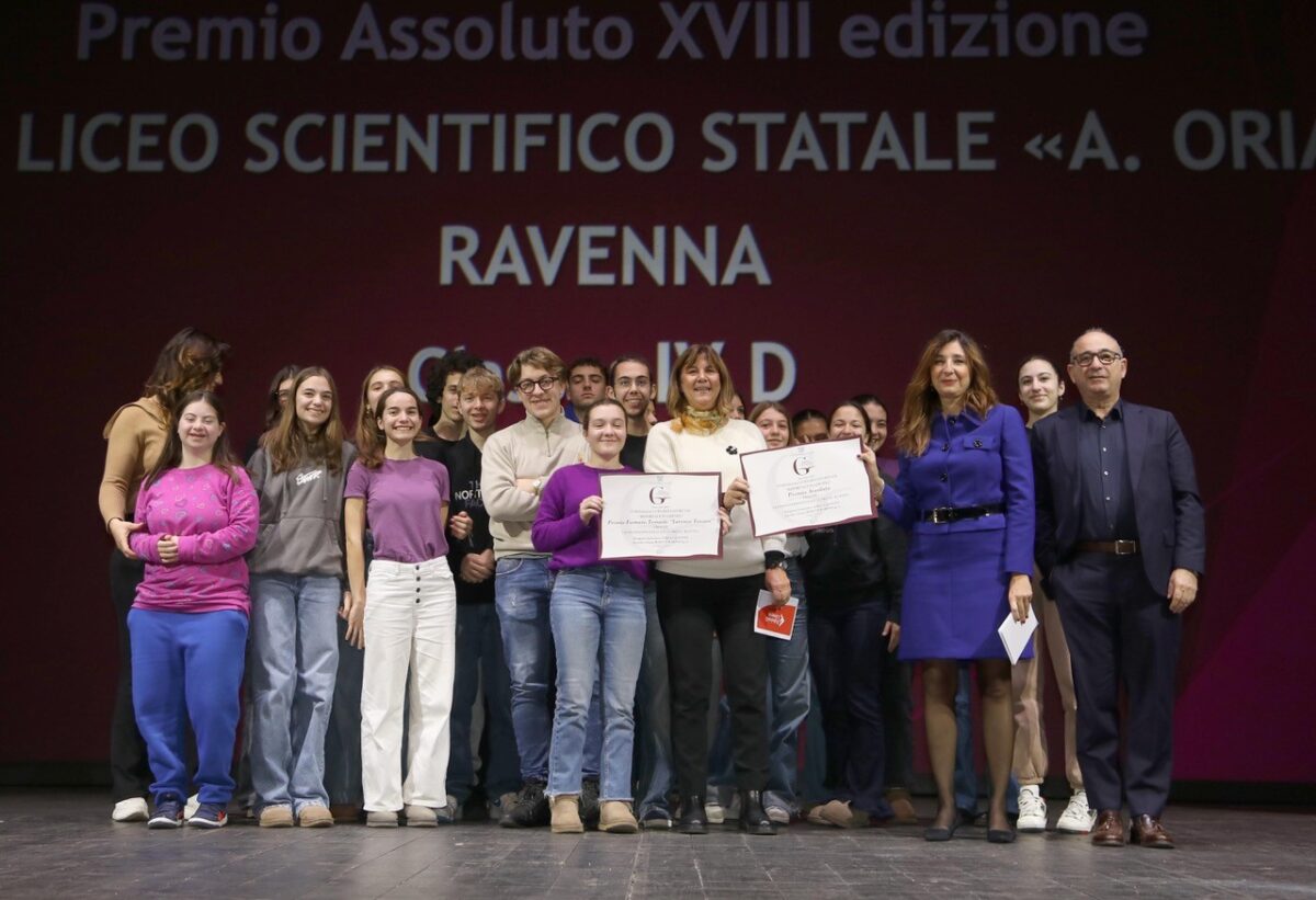 La 4°D del Liceo Oriani di Ravenna vince il primo premio del Guidarello ...