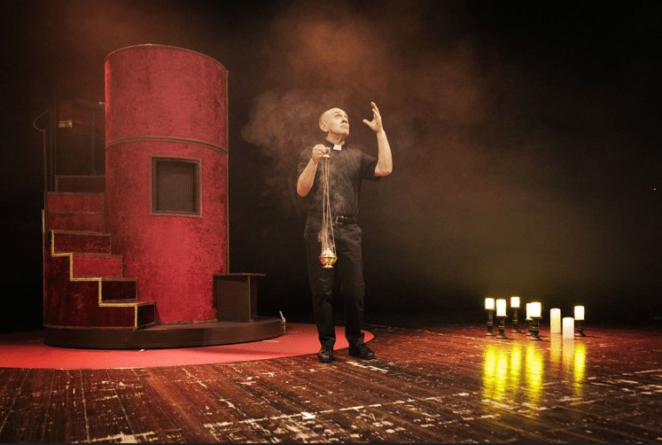 La Cerimonia del Massaggio di Gianluca Ferrato