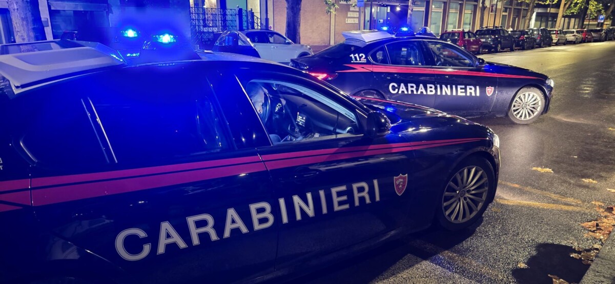 Viola i domiciliari per andare al bar. 33enne arrestato per evasione